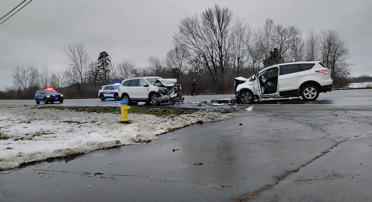 Police investigating after head-on crash in Riverside