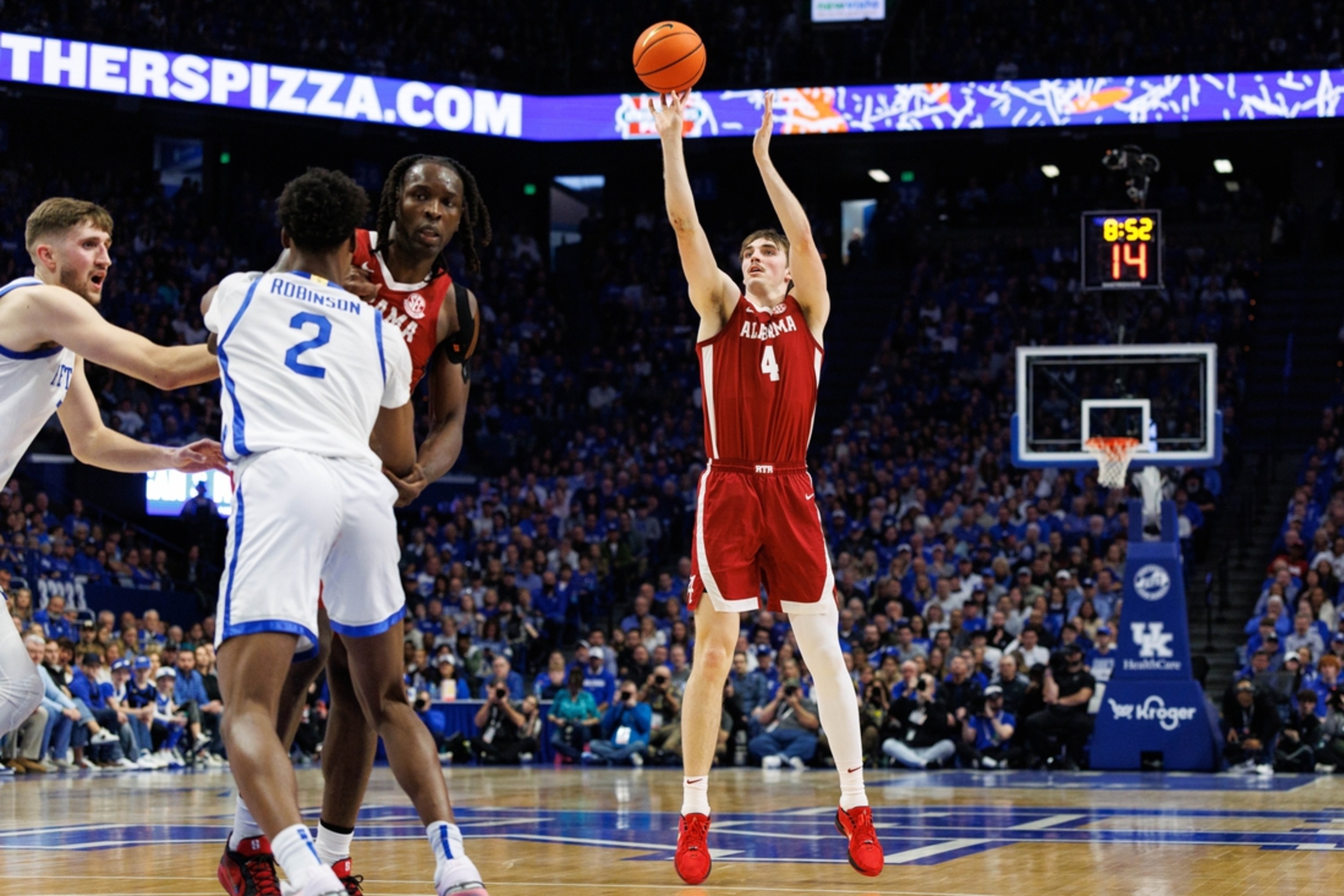 Grant Nelson's 25 points help No. 4 Alabama top No. 8 Kentucky