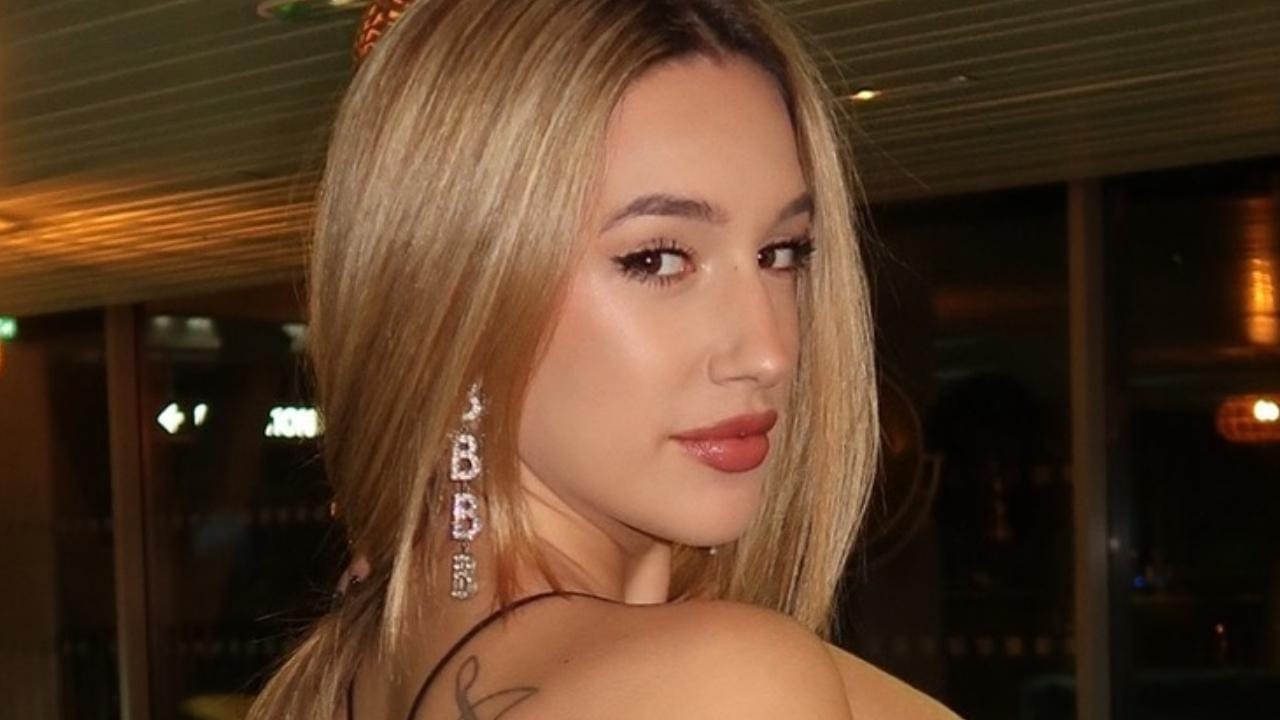 "Acabou de ficar mais lindo": em lugar único, Bárbara Parada desfila ...