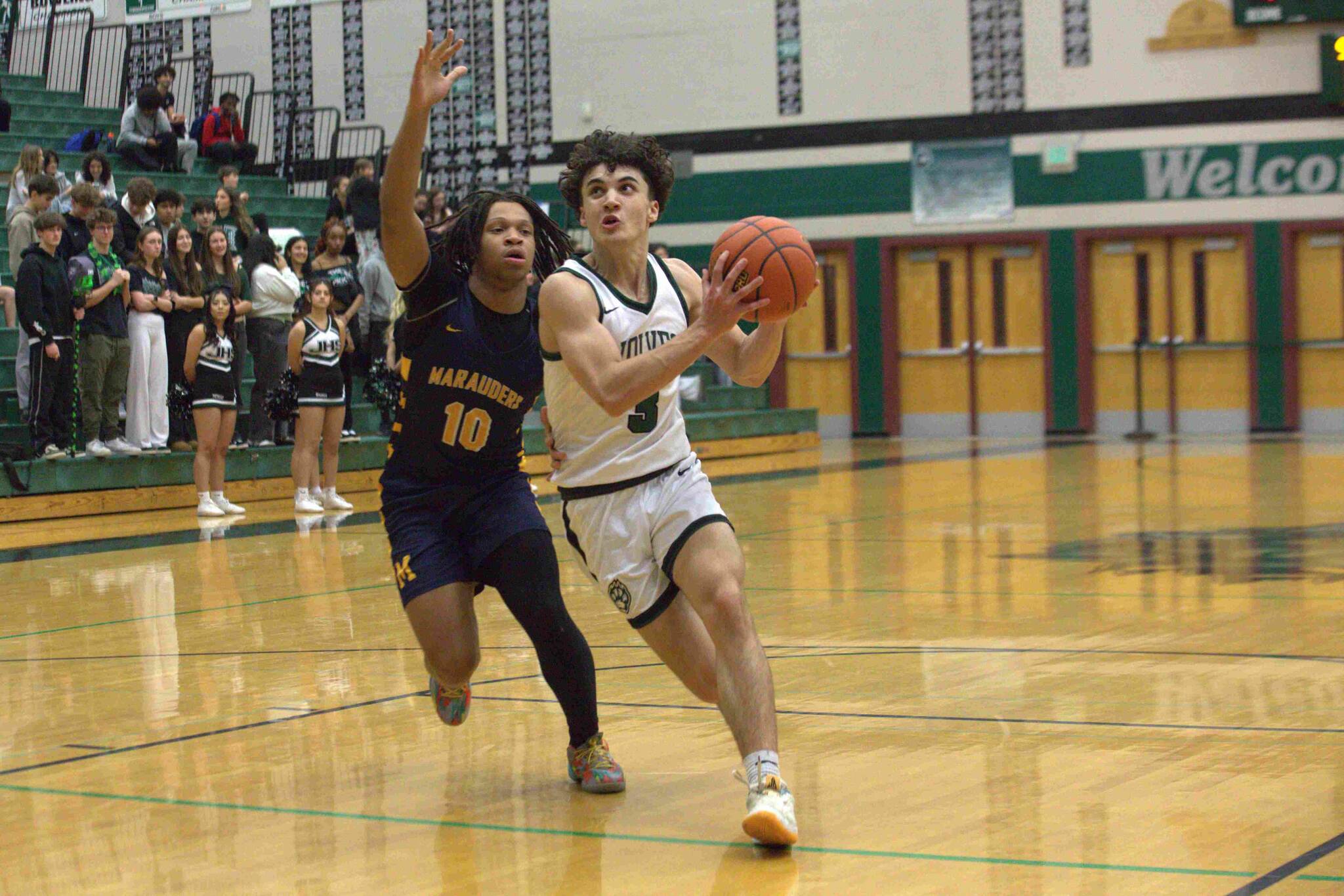 Prep boys basketball roundup for Friday, Jan. 17