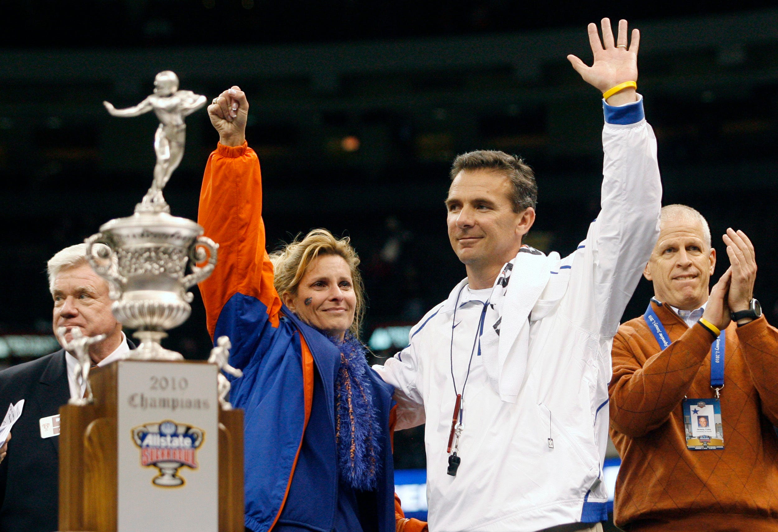 Former Florida football coach Urban Meyer to be honored for Hall of ...