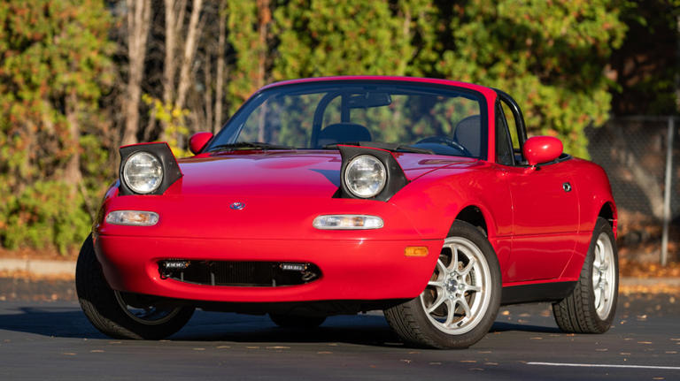 4 Common Issues With The Mazda Miata (According To Owners)