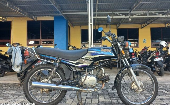 Mau Motor Murah Cek Di Sini, Honda Win Kondisi Mulus Buka Harga Rp 2 Juta