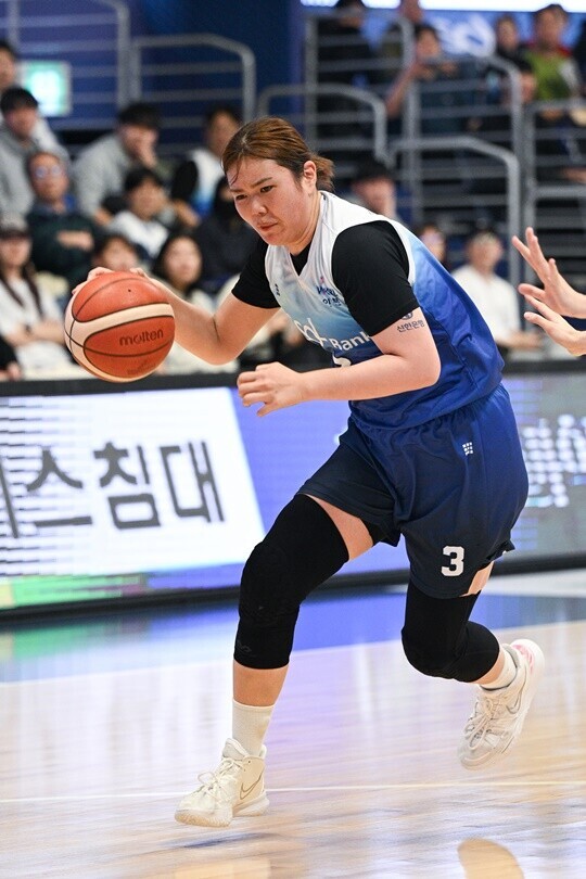 [WKBL 4라운드 리뷰] 신한은행의 핵심은 여전하다, 타니무라 리카와 홍유순이다