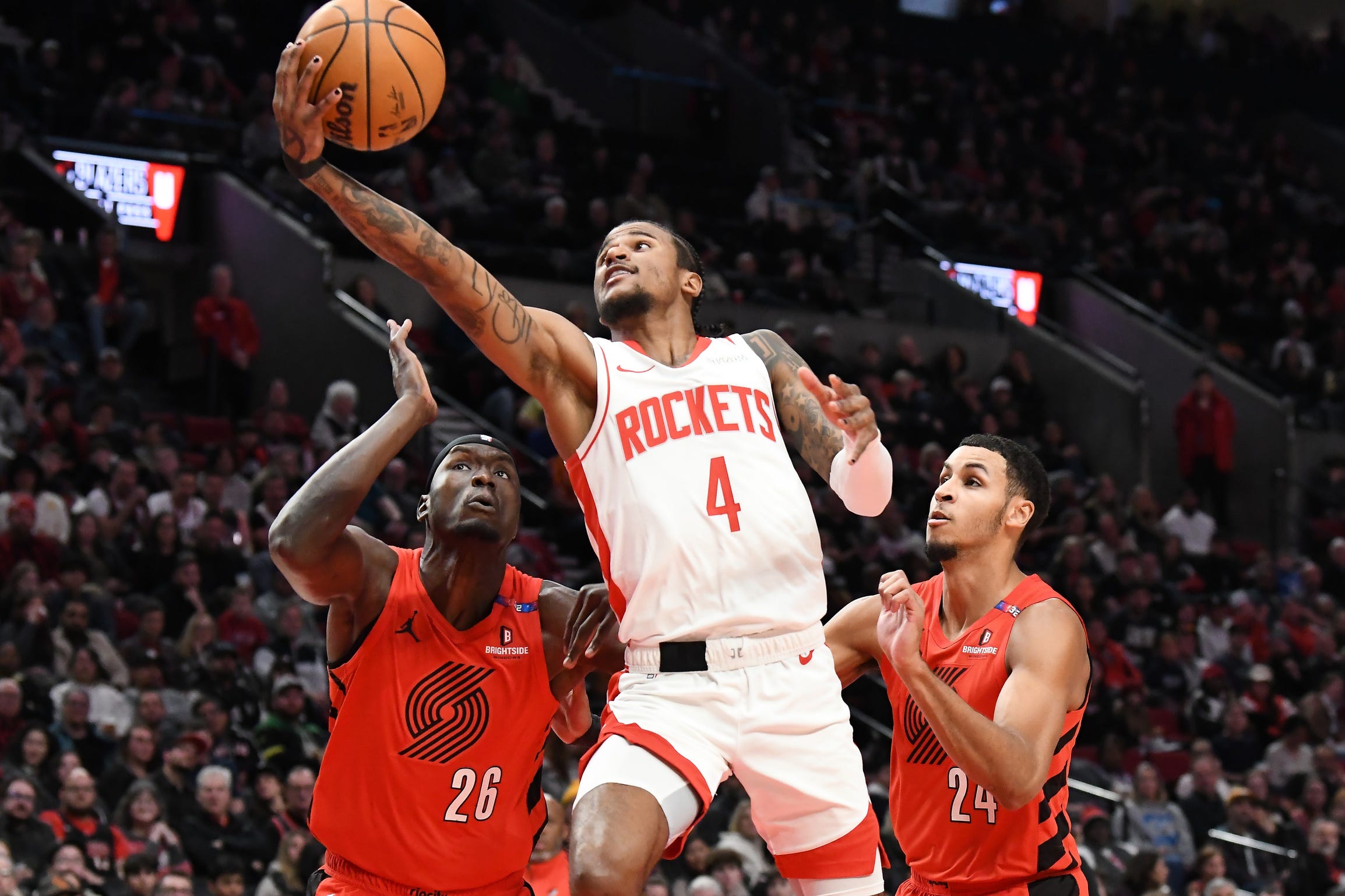 With win at Portland, Rockets (28-13, No. 2) finish first half of ...