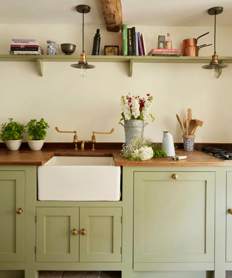 6 calming kitchen colors that will make this hardworking space ...