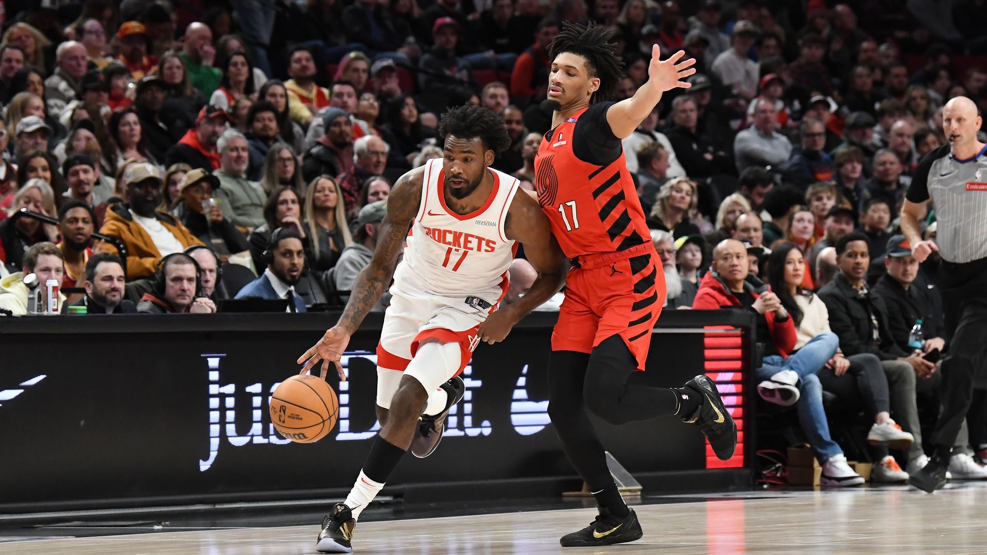 Rockets Heat Up In Fourth, Launch Blazers 125-103