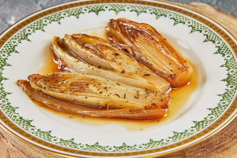 Warm chicory: The nutrient-rich gem for a balanced diet