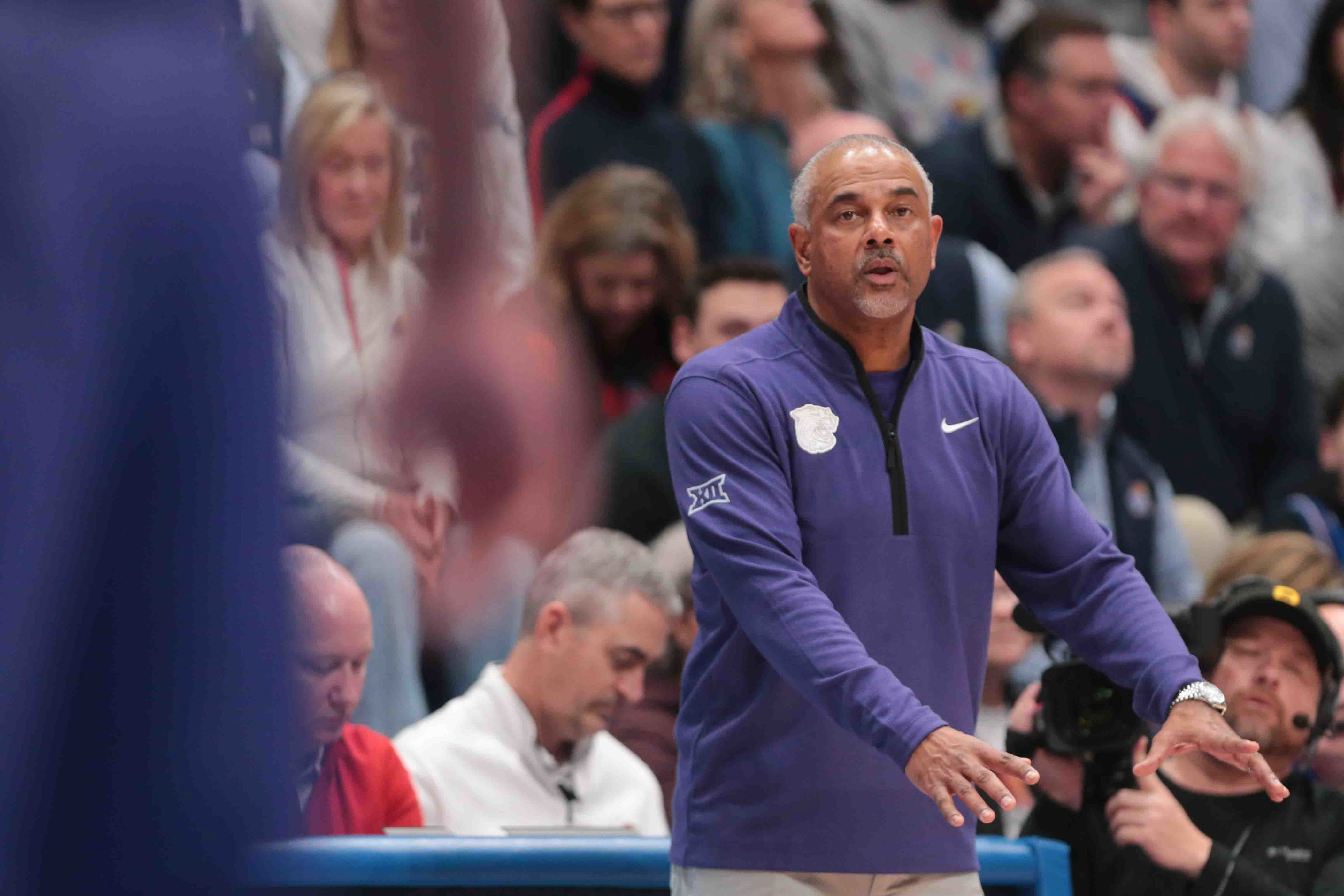 Kansas State basketball coach Jerome Tang gets help from an old friend ...
