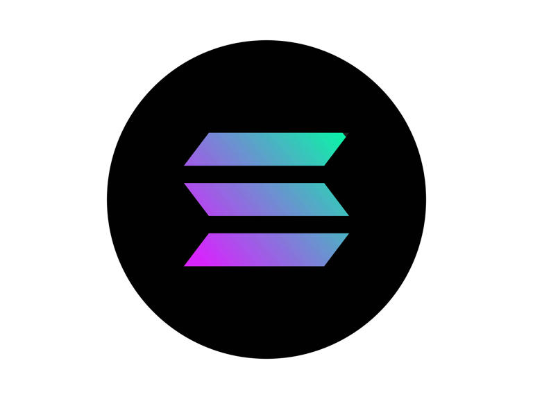 Solana Soars 12% Amid Trump’s Memecoin Launch, Outshining Ether Solana Soars 12% Amid Trump’s Memecoin Launch, Outshining Ether