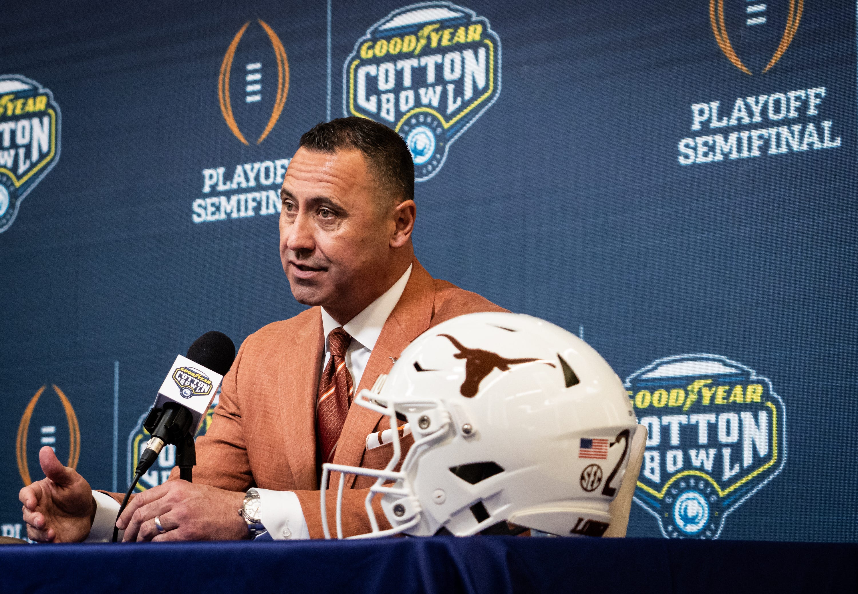 Texas football set to lose another assistant coach to NFL ranks | Reports