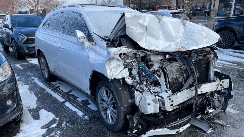 10-vehicle crash shuts down northbound I-15 in Bluffdale