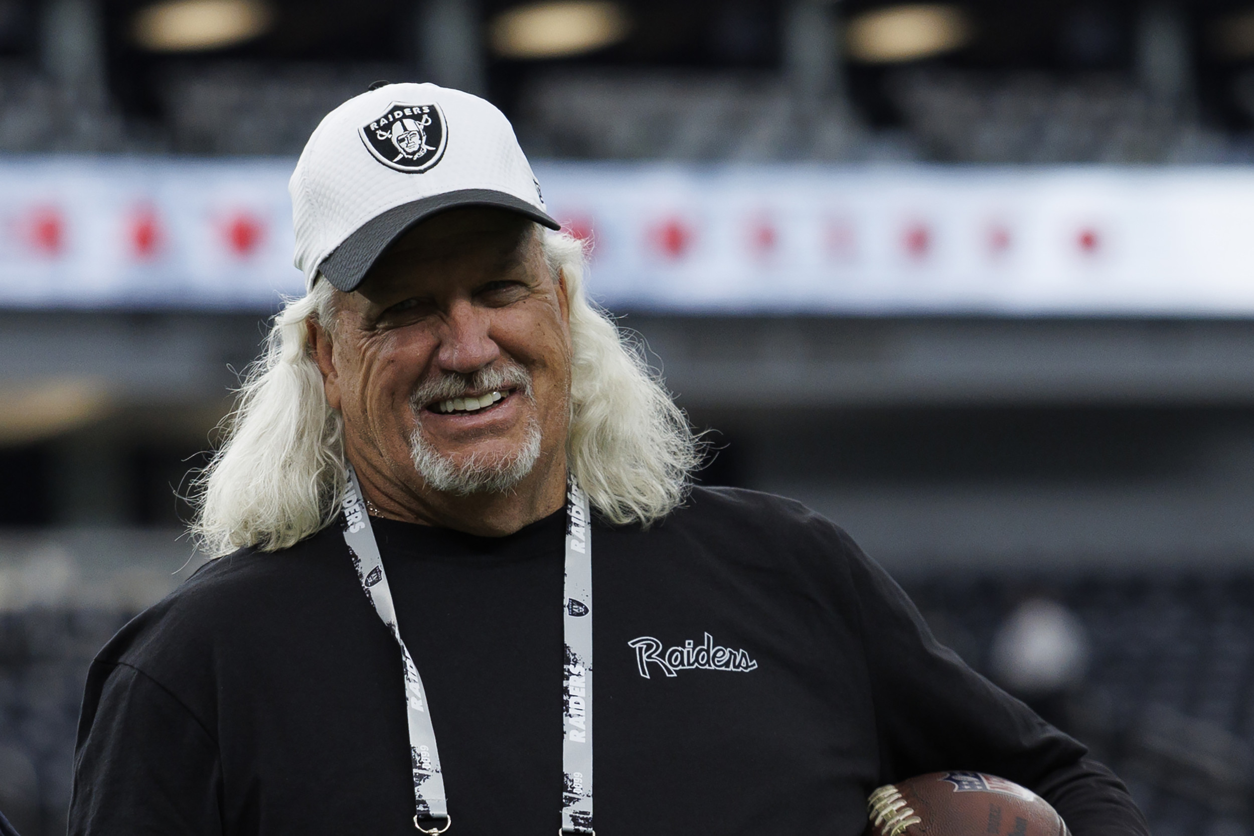 Former NFL Defensive Coordinator Joins Lincoln Riley Staff at USC