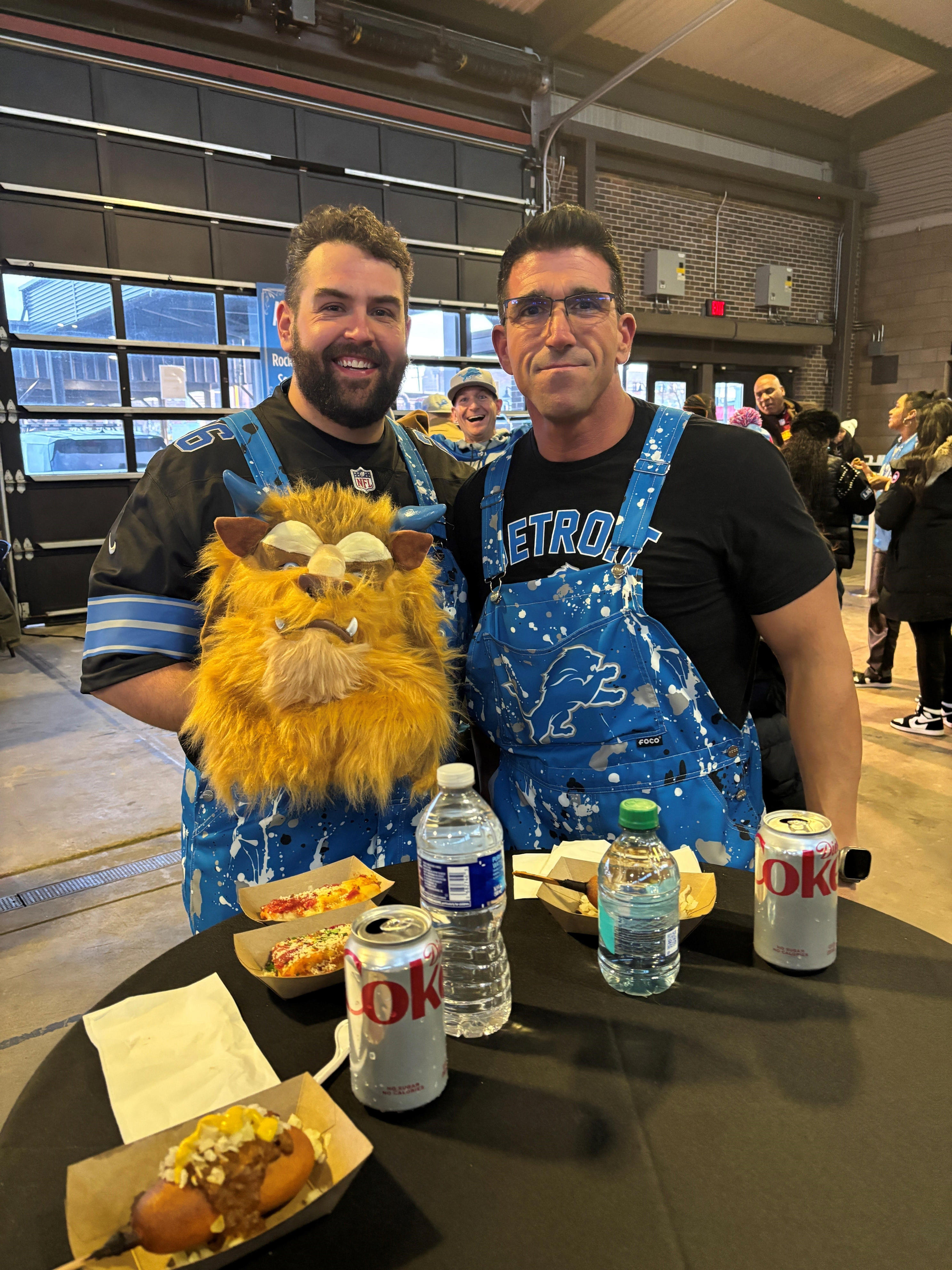 Lions vs Commanders: Pregame updates as fans pack downtown Detroit for ...