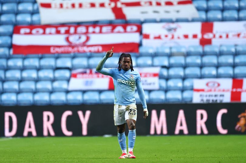 Brandon Thomas-Asante gave perfect Coventry City response as Frank ...