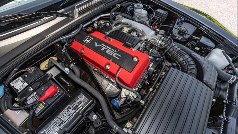 The Most Powerful Naturally Aspirated Four-Cylinder Engine Ever Produced
