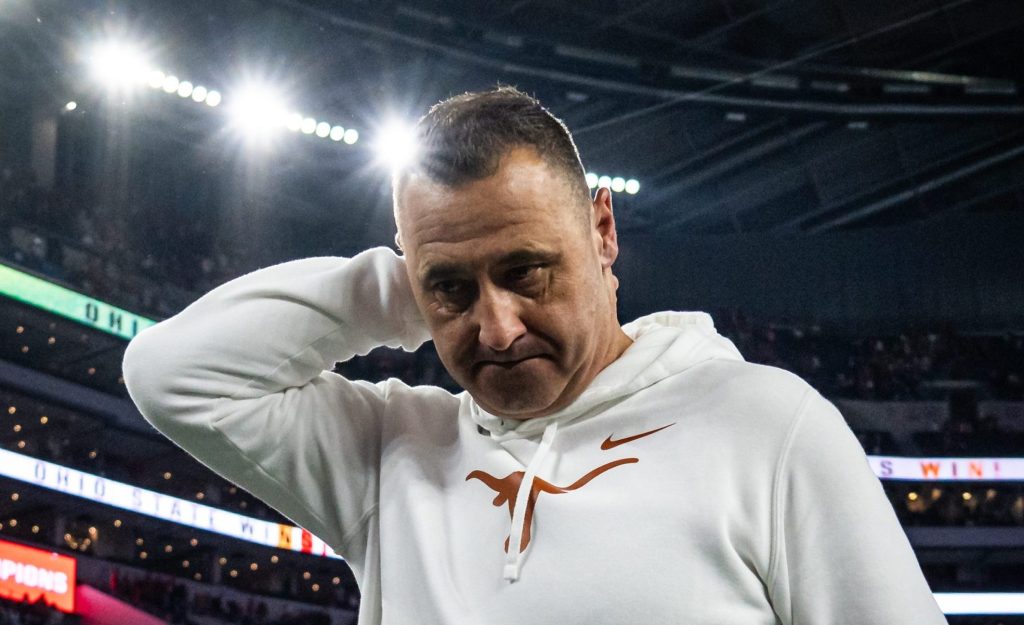 Texas announces decision on head coach after playoff loss