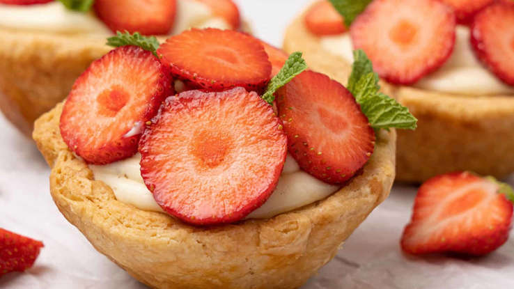 26 Fruity Desserts That Feel Light, Fresh, and Absolutely Delicious 26 Fruity Desserts That Feel Light, Fresh, and Absolutely Delicious