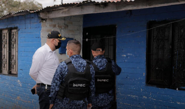 ¿Buscando empleo? La CNSC lanza 1.200 vacantes para ingresar o ascender ...