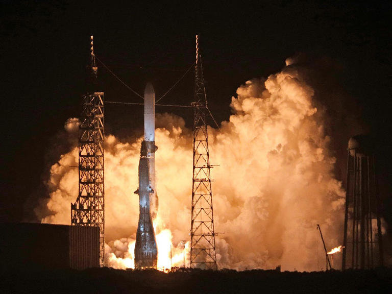 Mount Ibu eruption, Blue Origin rocket lift off, LA charred homes ...