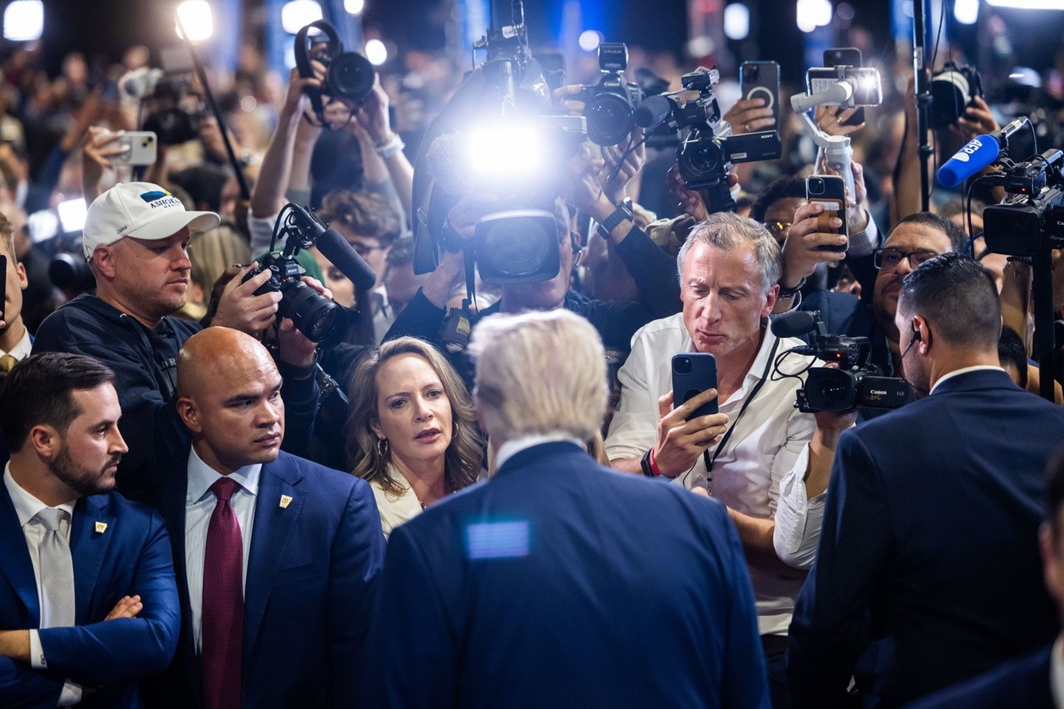 Trump-Aus-Button: «Den zukünftigen US-Präsidenten kann man nicht ...