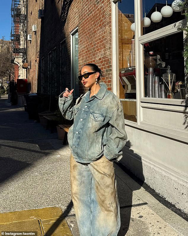 Influencer Slammed For 'horrific' Jeans Would You Wear Them?