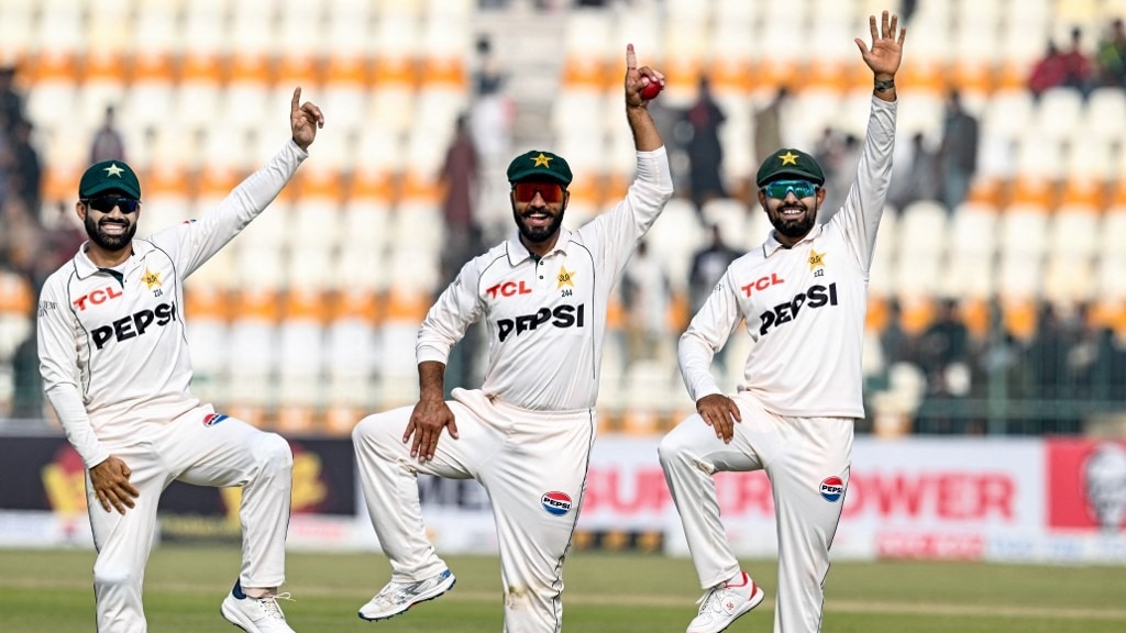 Sajid Khan lives up to promise, performs thigh-five celebration with ...