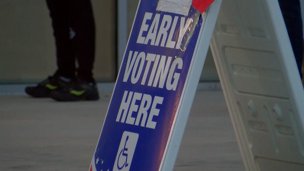 Winter weather impacts some early voting sites in Florida