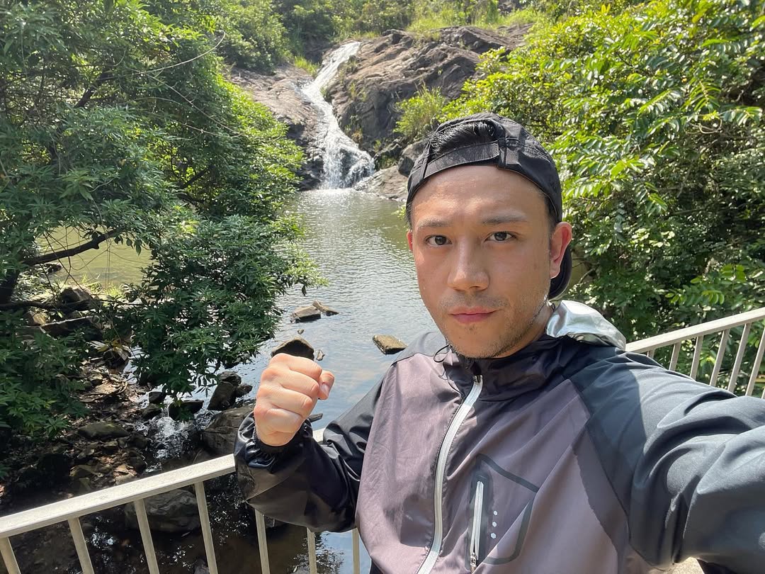 Hong Kong singer Steven Cheung struggles to repay debts