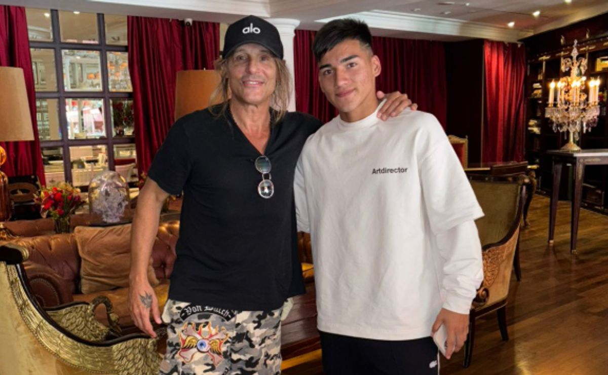 El drástico giro en la carrera de Ian Subiabre, el otro delantero ...