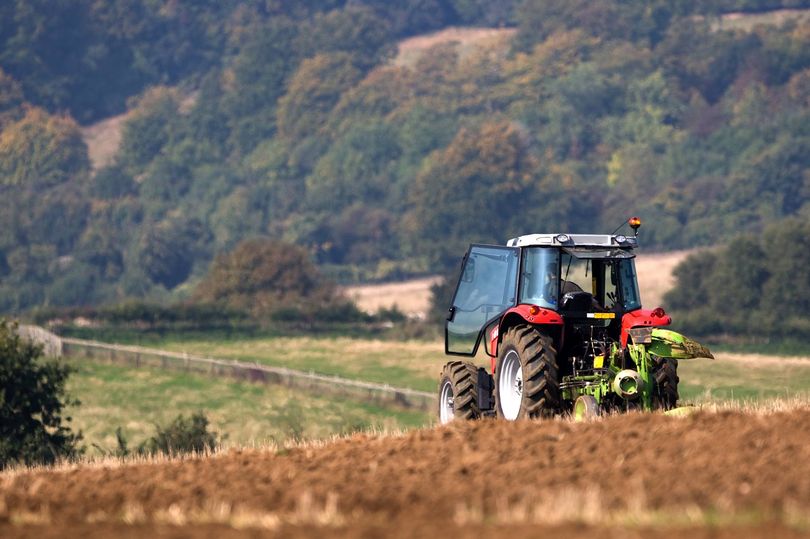‘Both parties to blame’ for farming crisis, say Lincolnshire councillors