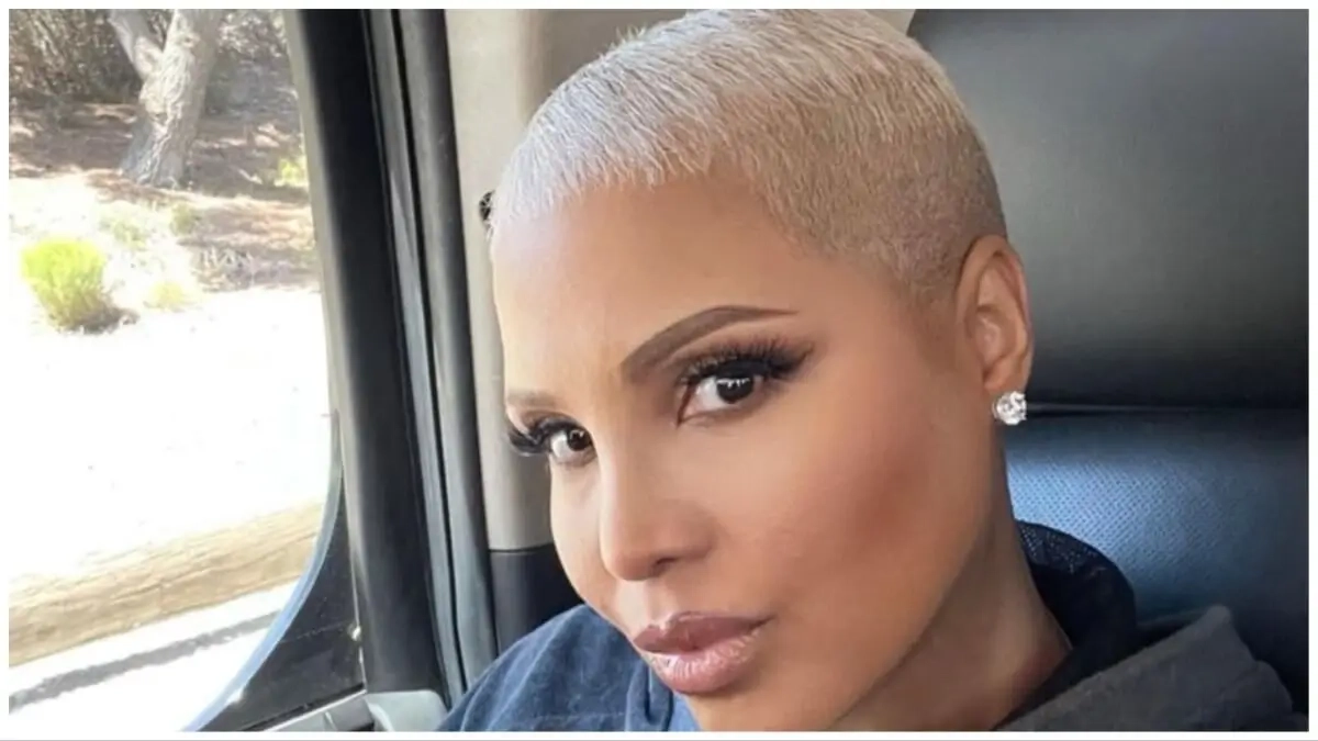 ‘What In the AI Hell’: Toni Braxton’s Unrecognizable Look Shocks Fans ... ‘What In the AI Hell’: Toni Braxton’s Unrecognizable Look Shocks Fans ...