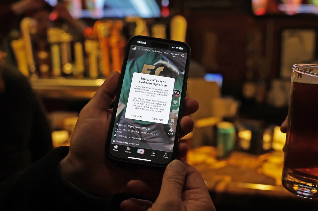 That Was Fast: TikTok Returns After Trump Promises Executive Order to ...