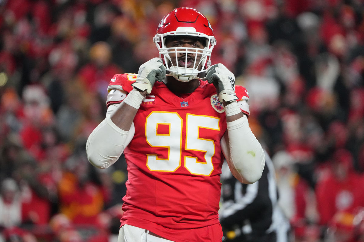 Chiefs Star Chris Jones Gets Honest About Family Tragedy After Ravens Game
