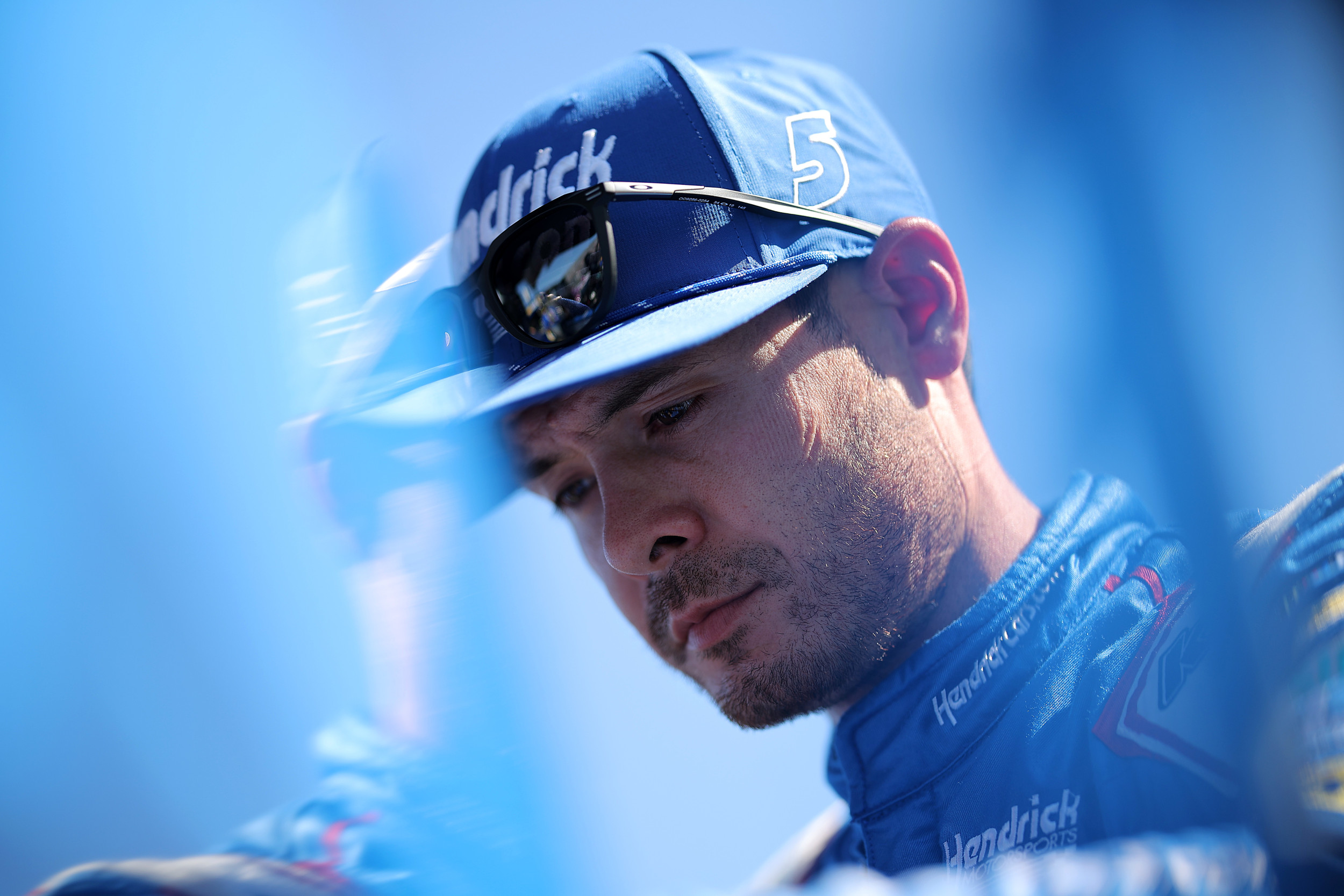 Kyle Larson Celebrates Impressive Chili Bowl Nationals Win After ...