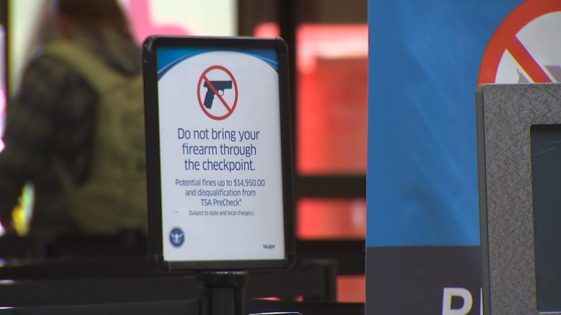 TSA warns Washington travelers after record 180 guns found in luggage ...