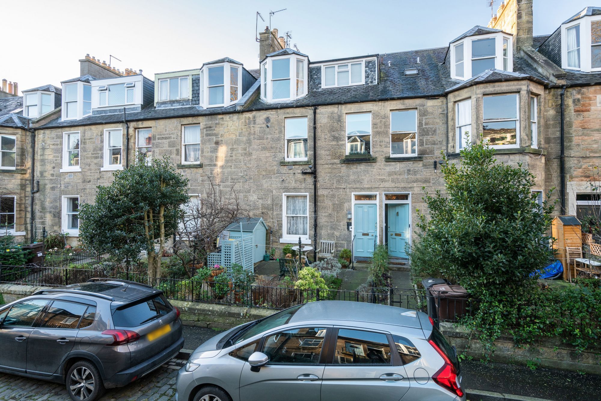 Edinburgh for sale: Two-bedroom lower flat in the Stockbridge Colonies ...
