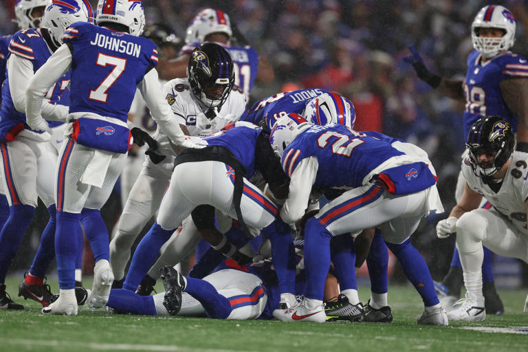 Capaccio: Arrow Up/Arrow Down: Ravens at Bills