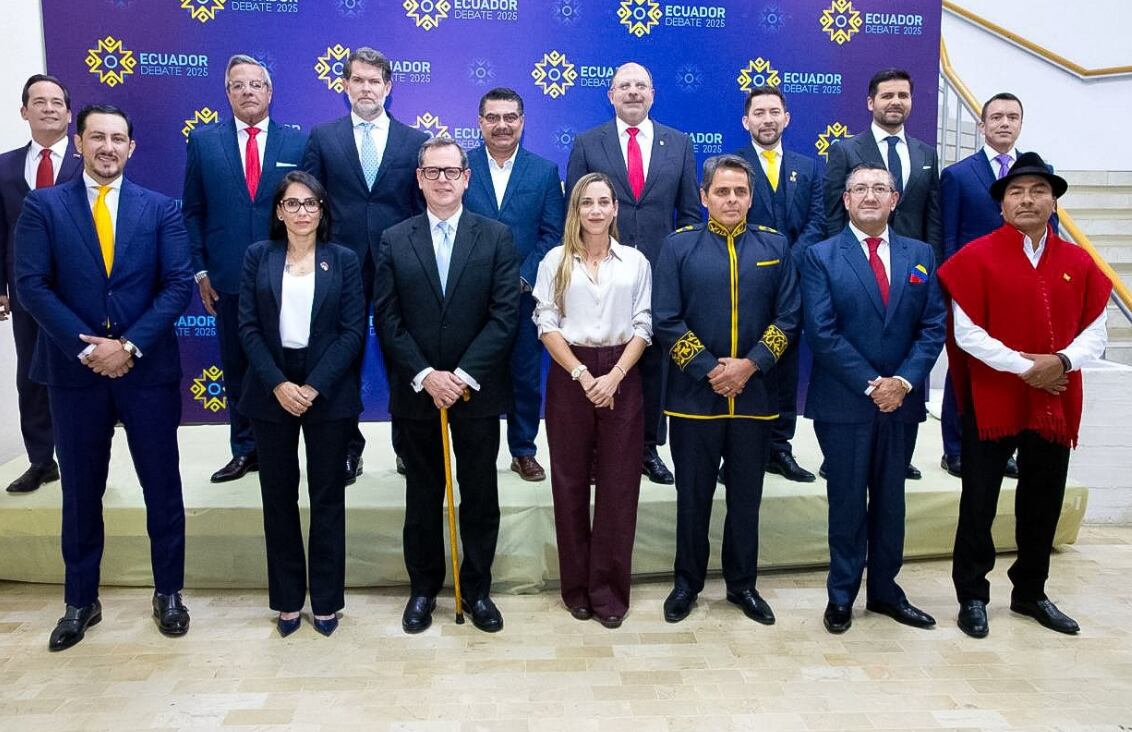 Resumen del debate presidencial 2025 del CNE