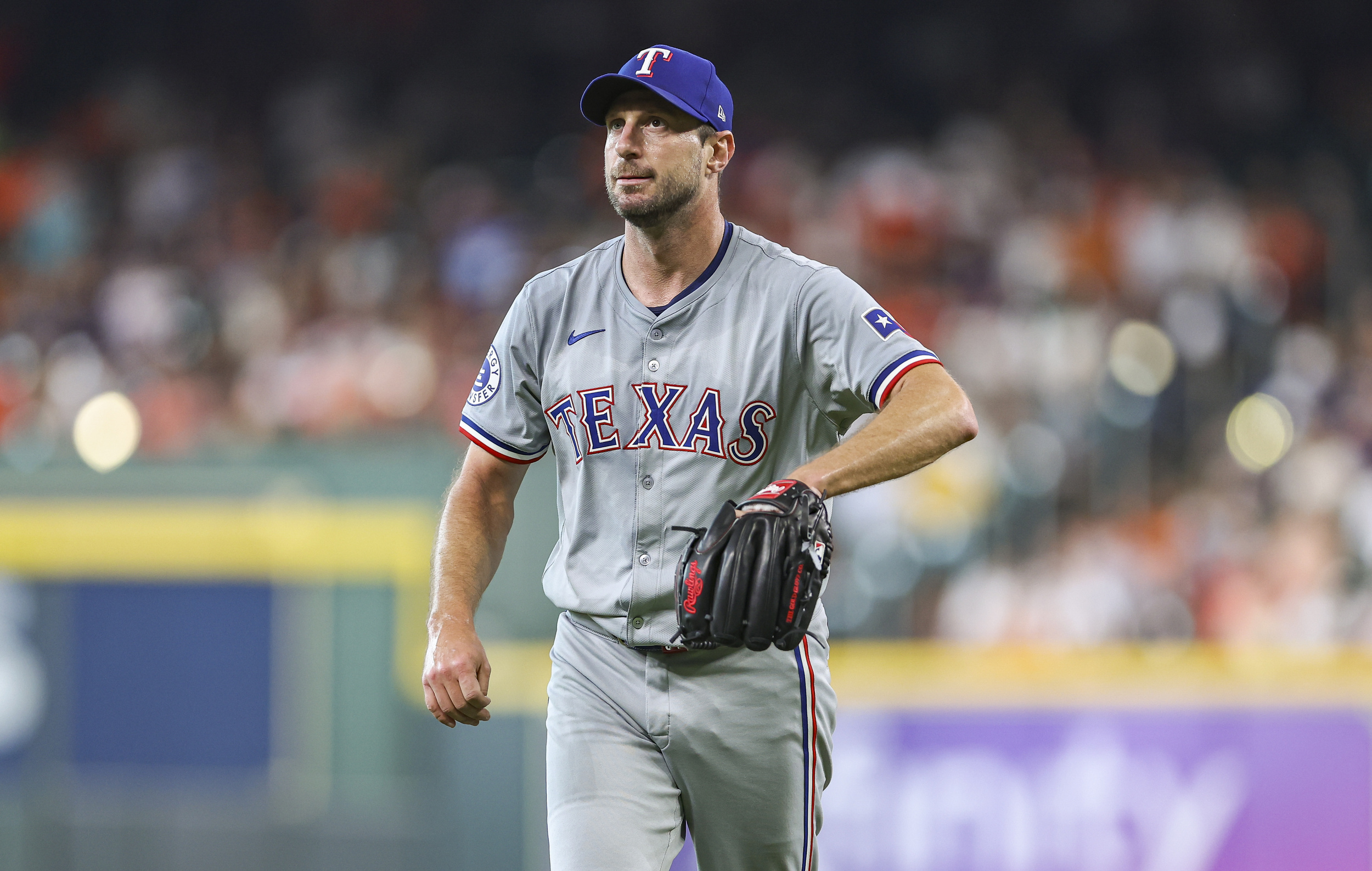 Blue Jays interested in future Hall-of-Fame pitcher