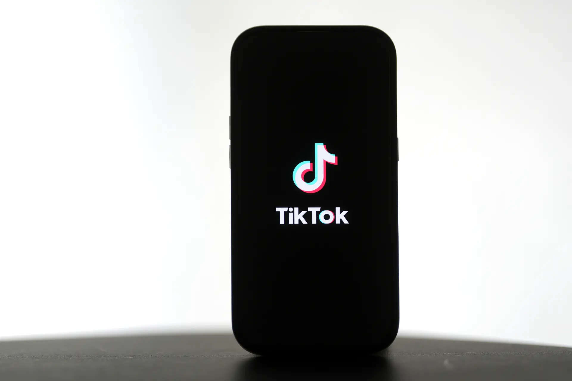 Apple removes TikTok and other ByteDance apps from US App Store: Check ...