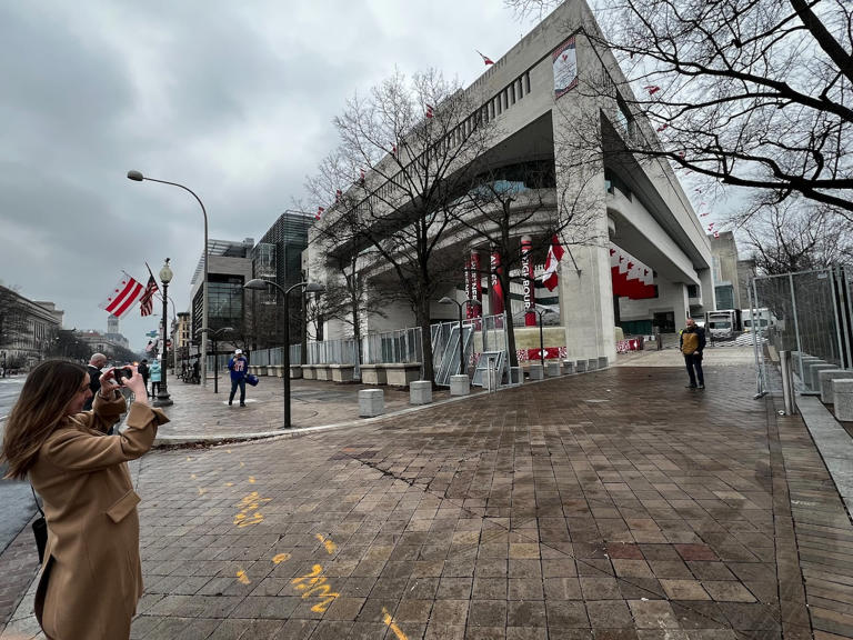 Weather's not the only reason the inauguration party at the Canadian ...