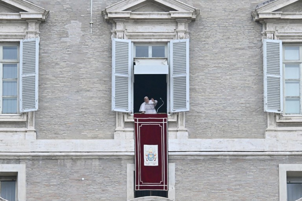 Trump president - Paus noemt migratieplannen van Trump "een ramp"