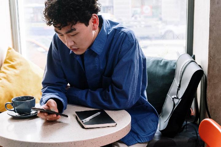 Last Chat Artinya Apa dalam Bahasa Inggris? Ini Contohnya