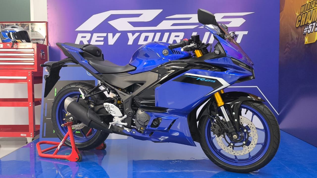 Speknya Ketinggian Buat Indonesia, Ini Ubahan Mesin di Yamaha R25 Terbaru