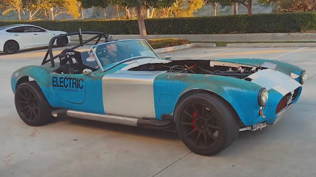 Mechanical engineer creates Frankenstein EV using Tesla Model S parts ...