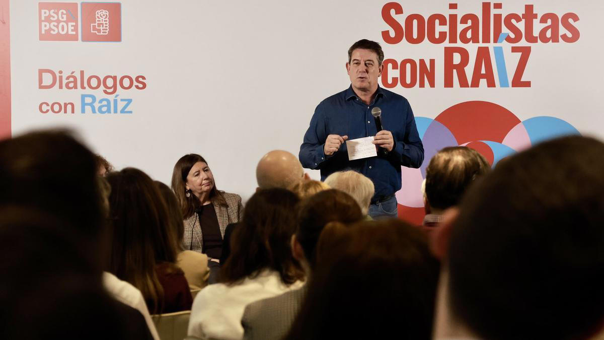 El líder del PSOE gallego abre la puerta a la expulsión de más ediles ... El líder del PSOE gallego abre la puerta a la expulsión de más ediles ...