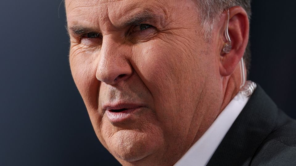 Australian broadcaster Tony Jones apologizes to Novak Djokovic ‘for any ...