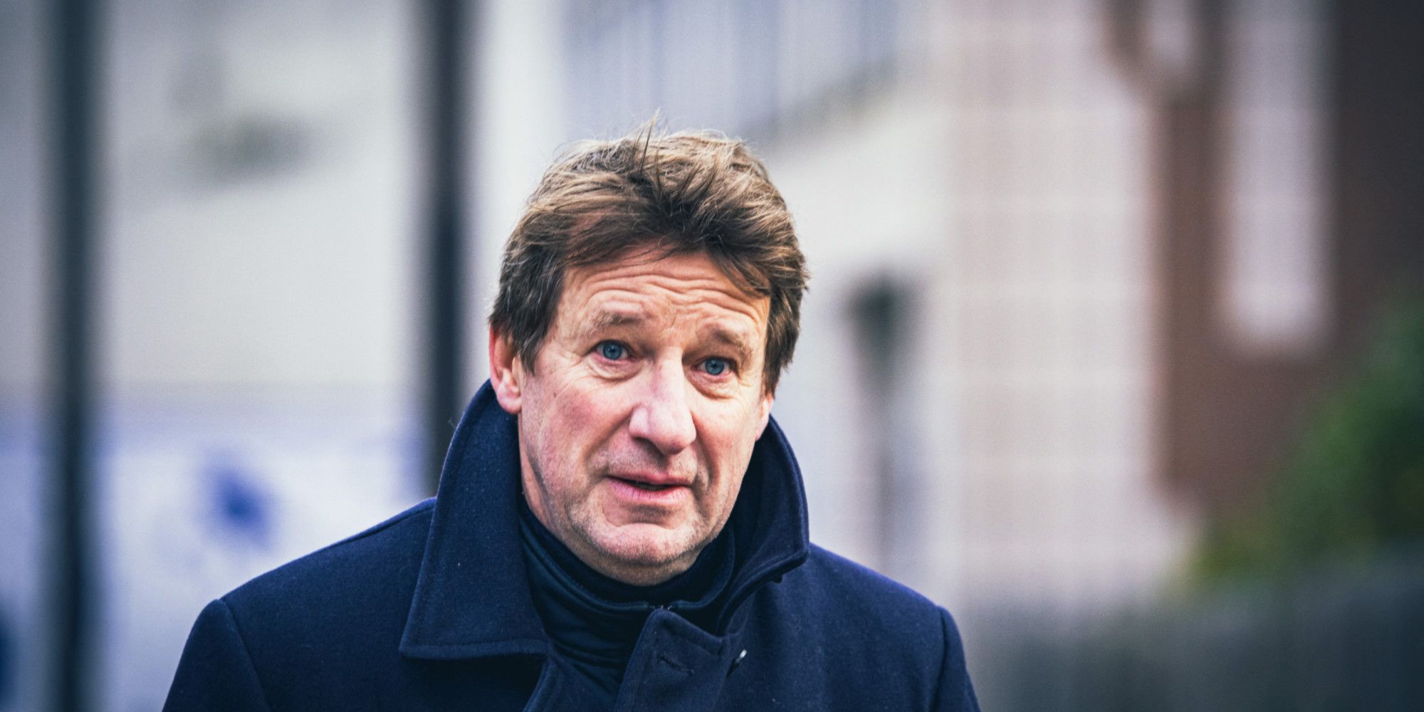 Mairie de Paris : l'écologiste Yannick Jadot annonce sa candidature en 2026