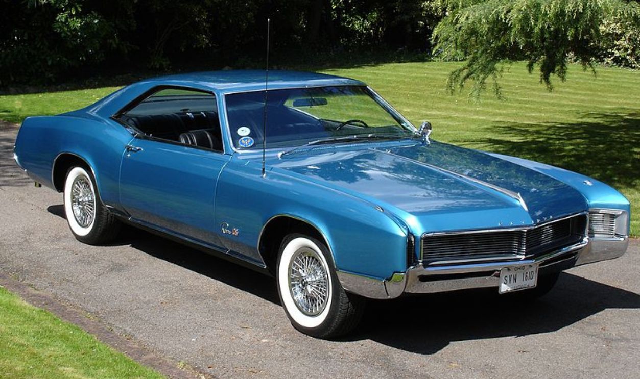 Remember The Legendary 1963 Buick Riviera? Here's A Look Back At Why ...